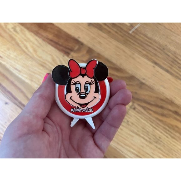 Disney | Toys | Vintage Toy Box Walt Disney Minnie Mouse Shaking Ears ...